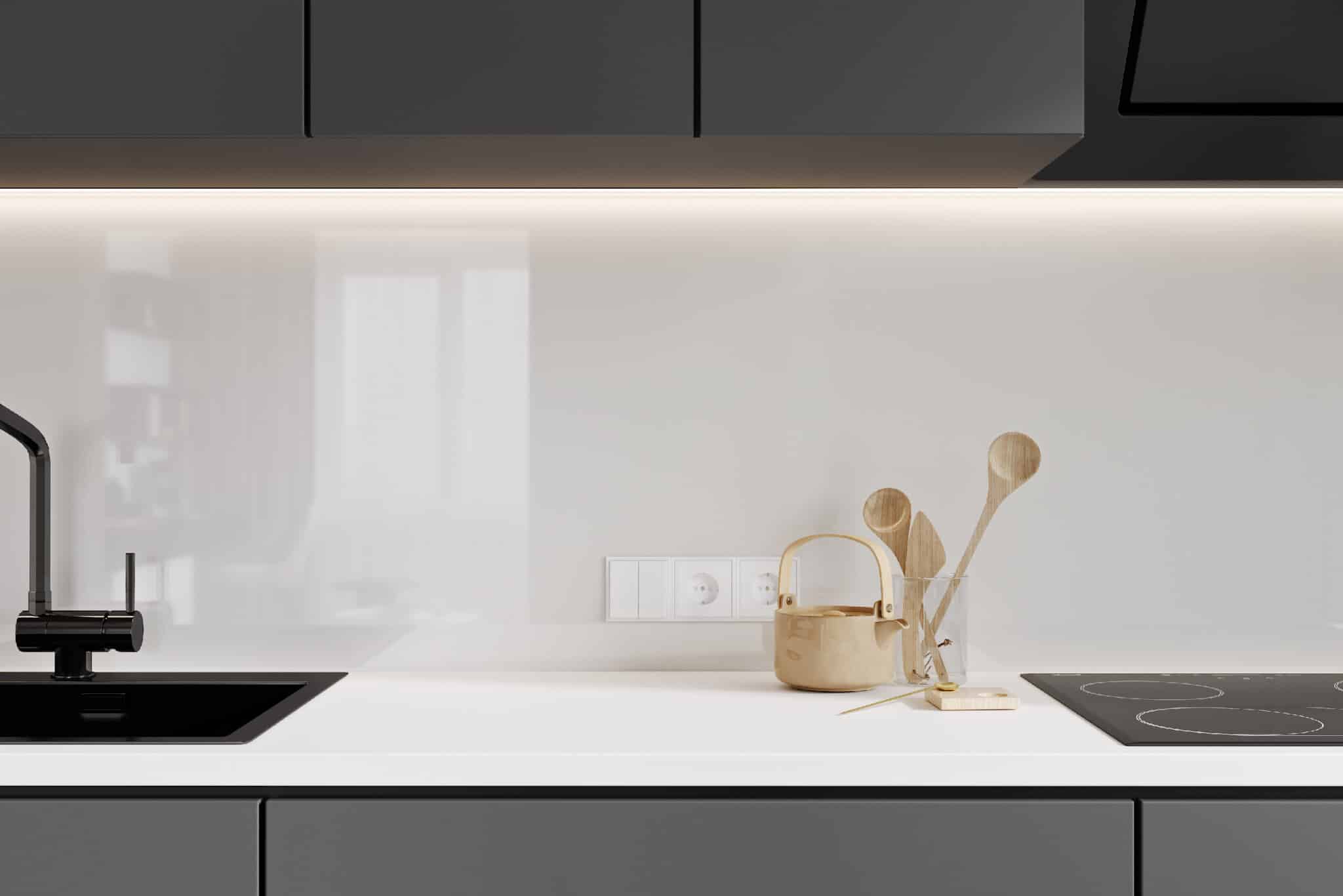 Glass Backsplashes Seattle | Modern, Easy-to-Clean Walls